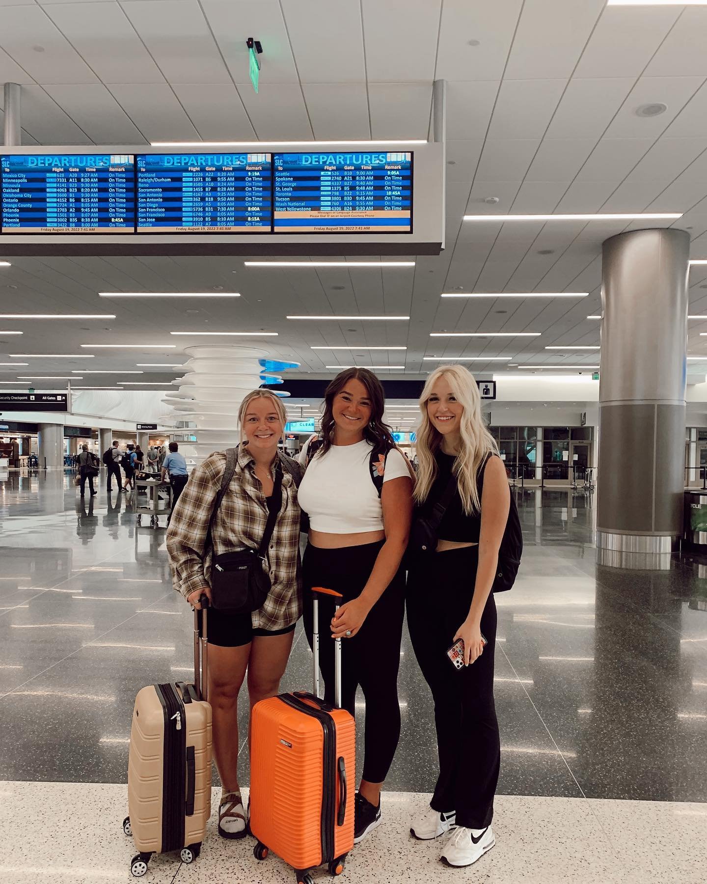 How To Pack For A 10-Day Trip In A Backpack