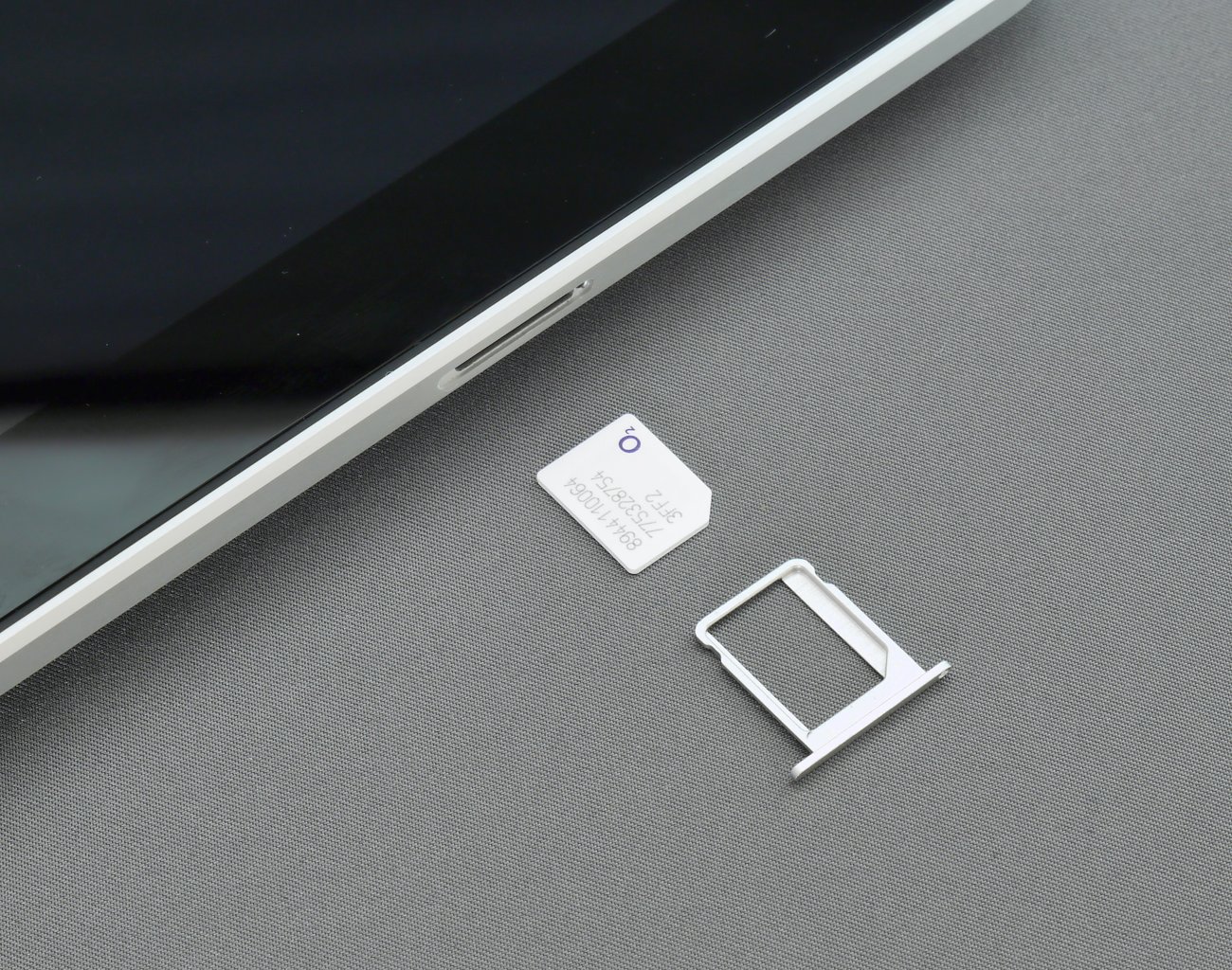 How To Insert A SIM Card Into Your Phone